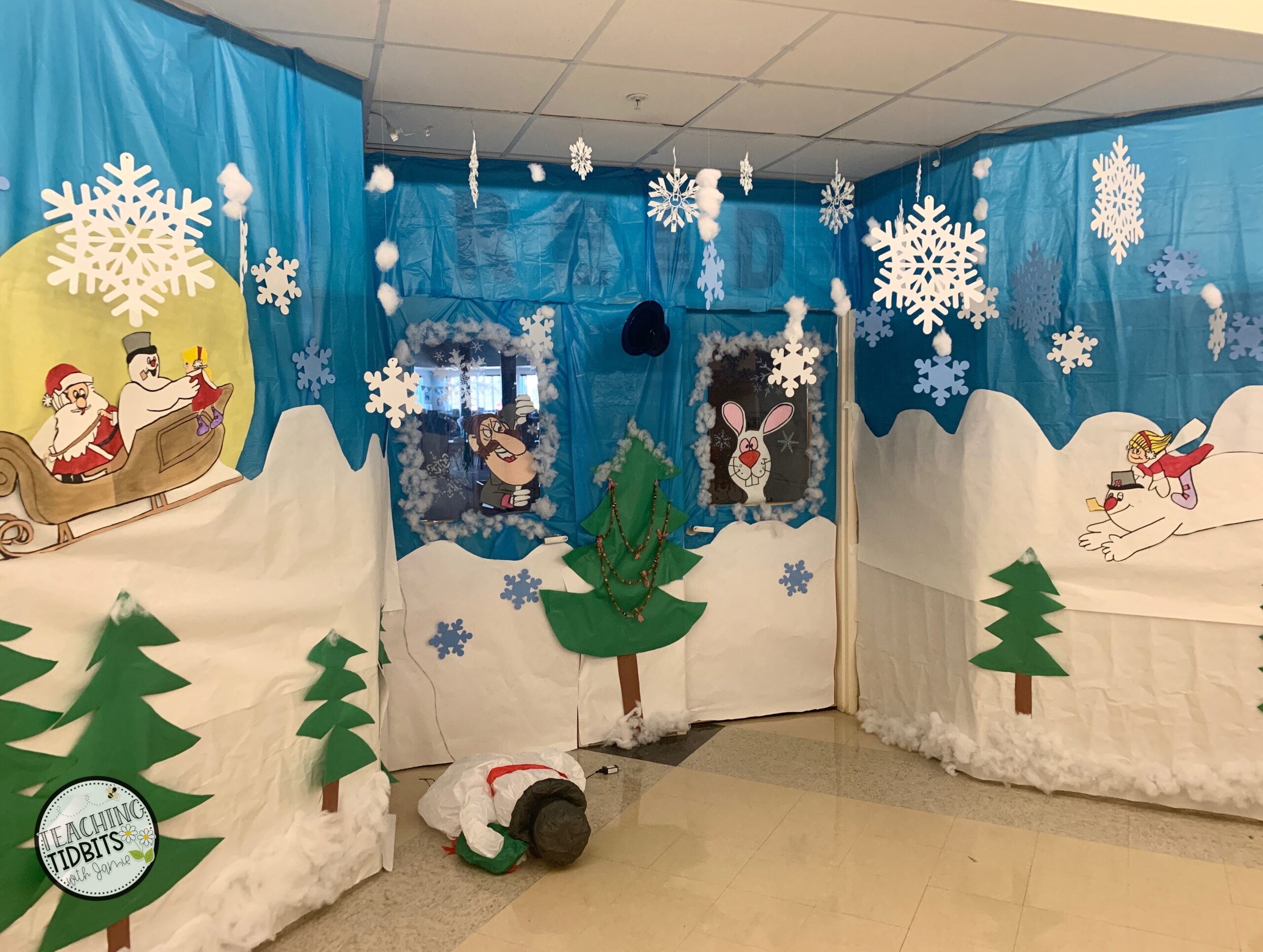 Check Out These Christmas Classroom Decorations - Teacher's Brain